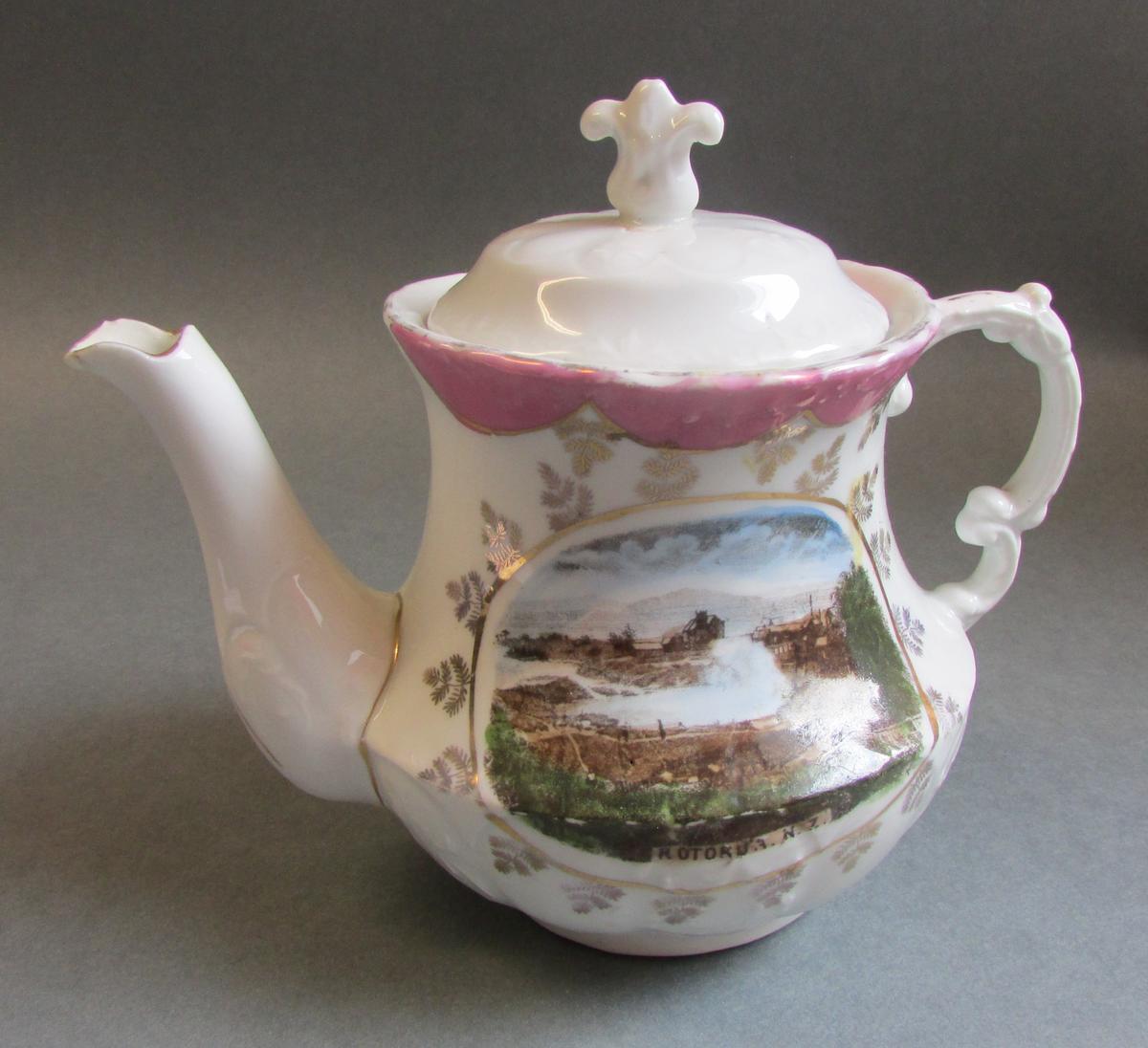 Teapot - Rotorua Museum