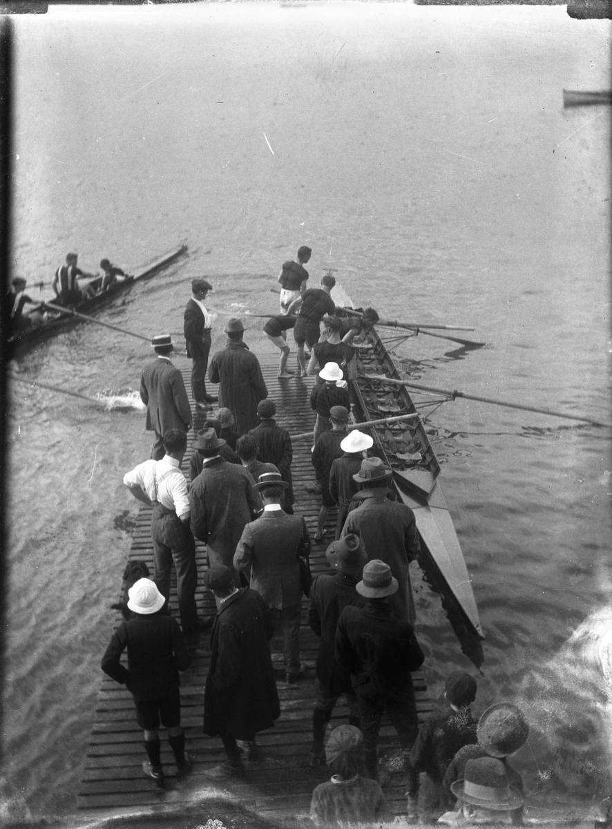 Lakefront rowing pavilion - Rotorua Museum