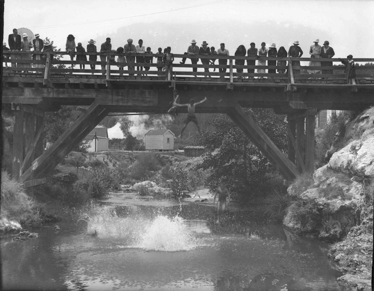 Children jumping from bridge - Rotorua Museum